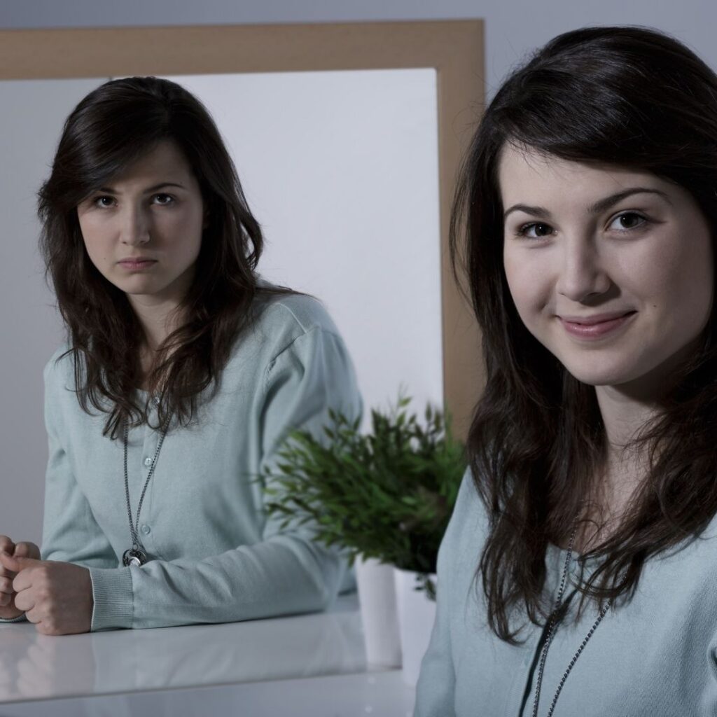 Borderline Personality Disorder vs Bipolar Disorder - Waterside ... Borderline Personality Disorder vs Bipolar Disorder - Waterside ...